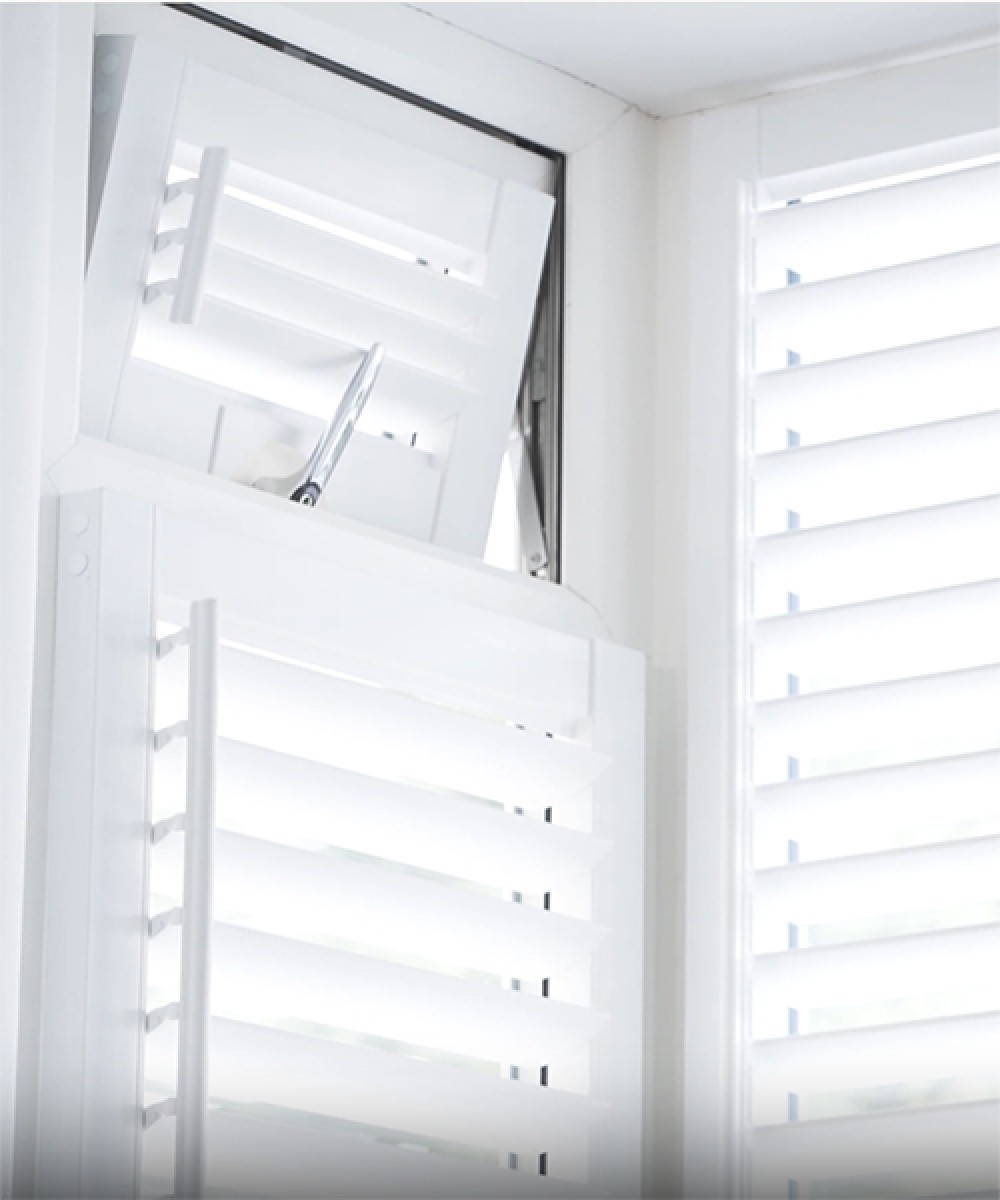 Arctic White Shutter Lite Blind